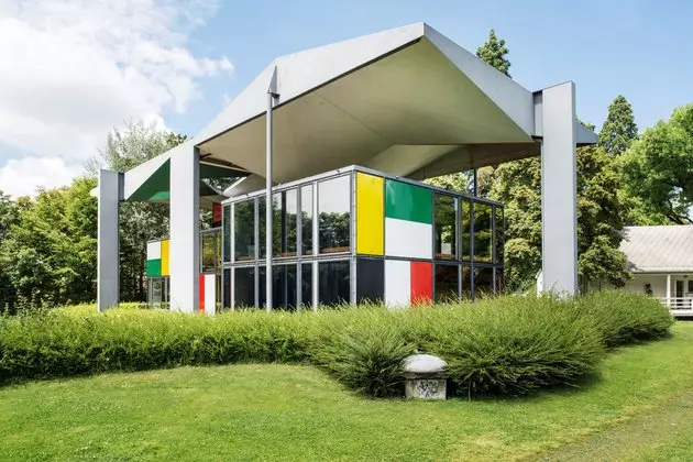 Pavilono Le Corbusier, Zuriko