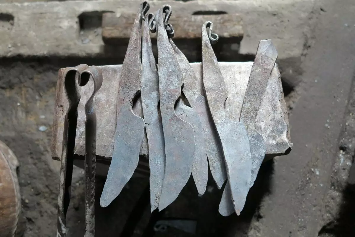 Blades, Japon, Forge