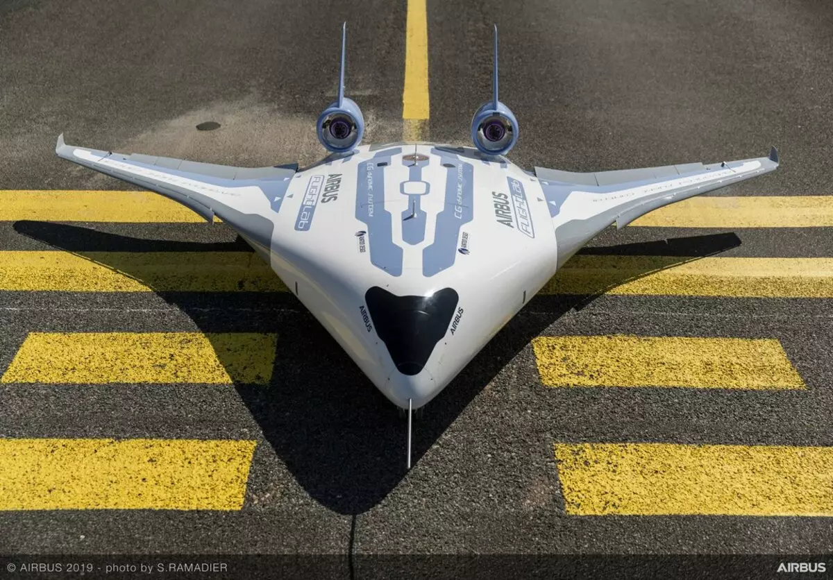 Airbus introduciu o modelo "Wing Mixed": Video