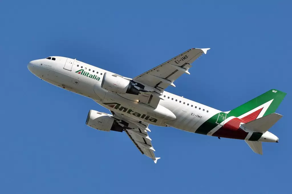 Penerbangan 95 Alitalia dibatalkan. Termasuk Moskow