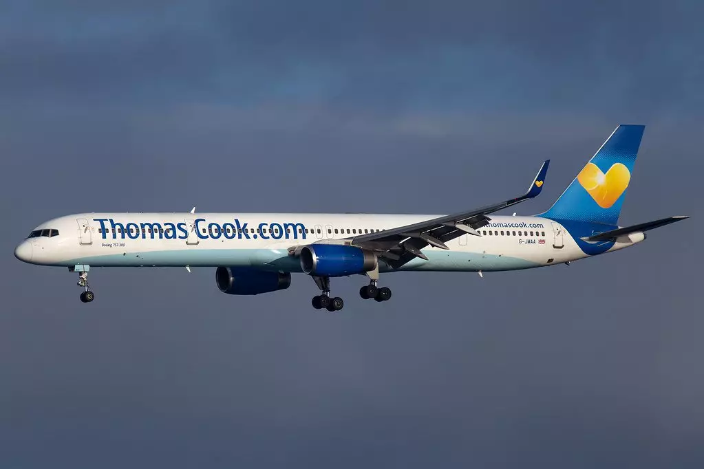 Nemecká divízia Thomas Cook oznámila konkurz