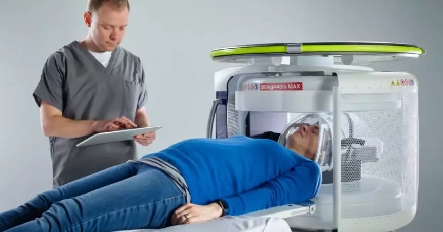 Աշխարհի առաջին դյուրակիր MRI ապարատը ստուգվել է հիվանդների վրա: