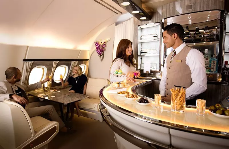 Emirates Skywards convida els membres a volar més i guanyar més.jpg