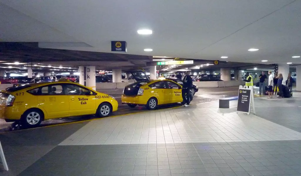 Ce aeroporturi din lume sunt cele mai lente taxi