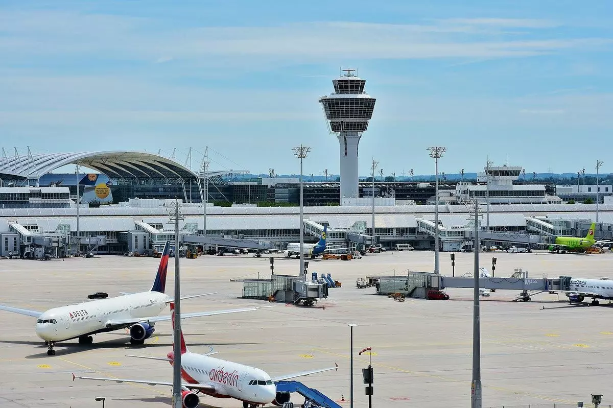 Aviation sur le bord de l'effondrement