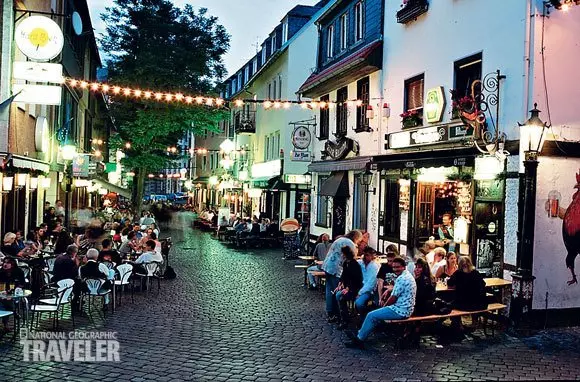 Frankfurt AM Main: vodnik za prefinjen turist