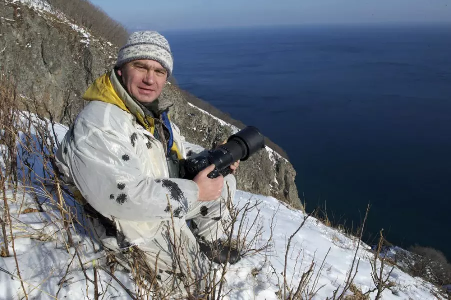 Photoseminar "beast-osynlig. På jakt efter en snö leopard "