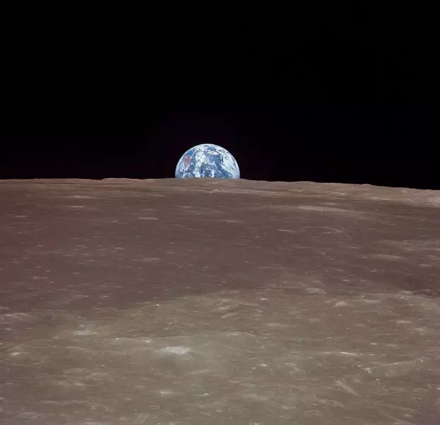 Nel 2028, la Russia invierà cosmonauti alla luna