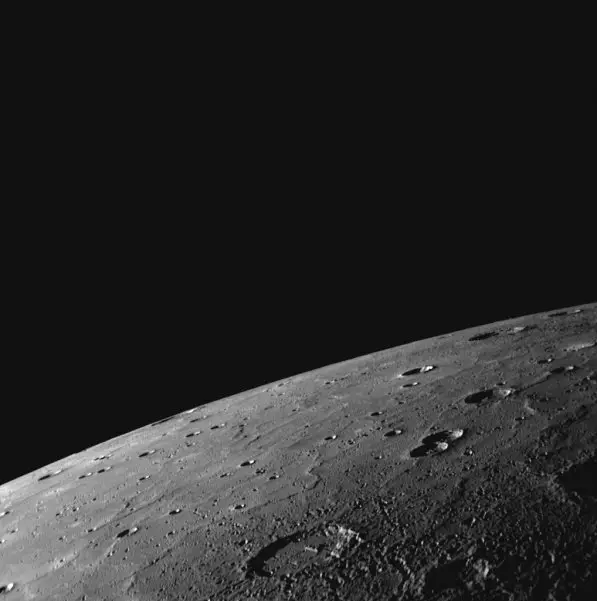 Tout le monde sera capable de donner le nom Krater sur Mercury