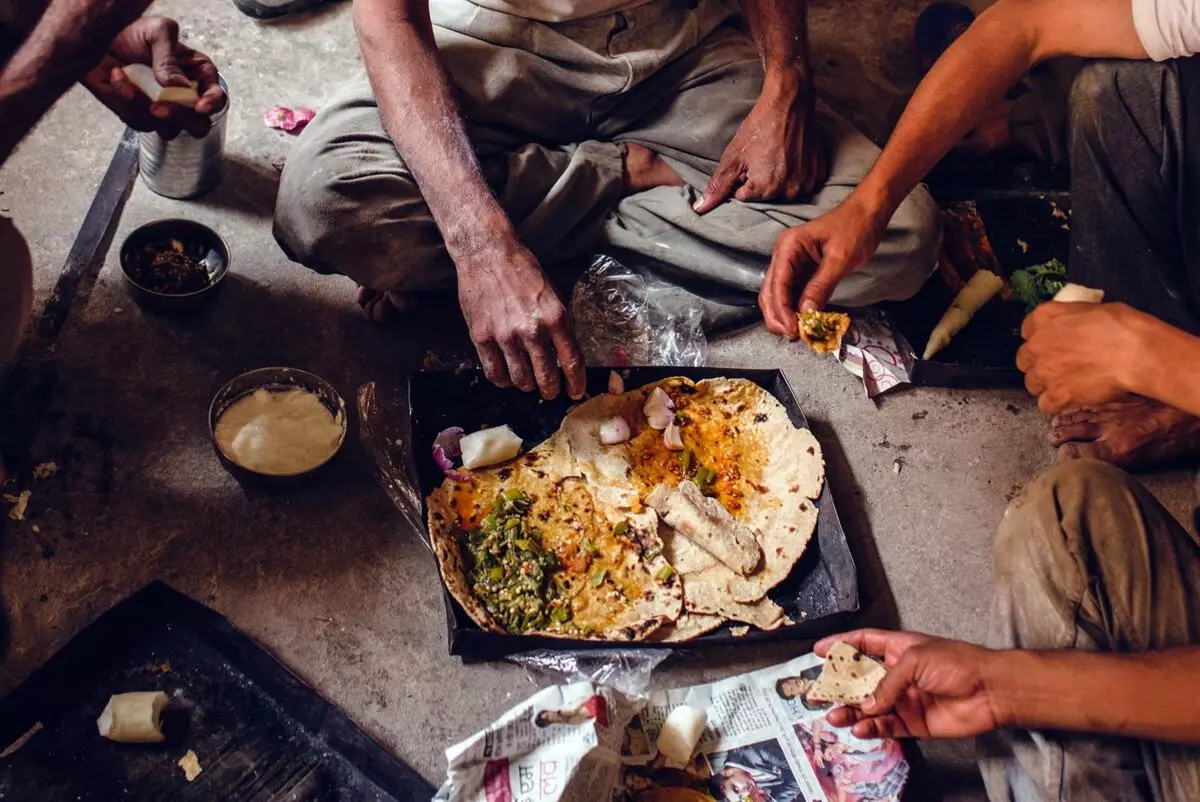 سفر دوران پاڻ کي بيمارين کان ڪيئن بچاء