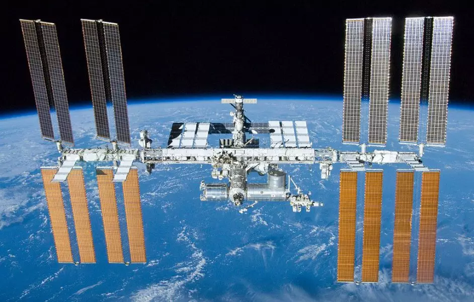 ISS vol convertir-se en un hotel espacial