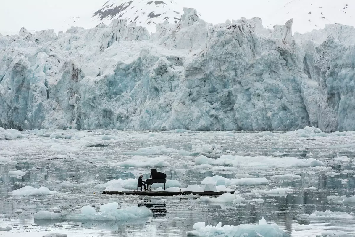 Arctic Elegy: music for the best scene in the world