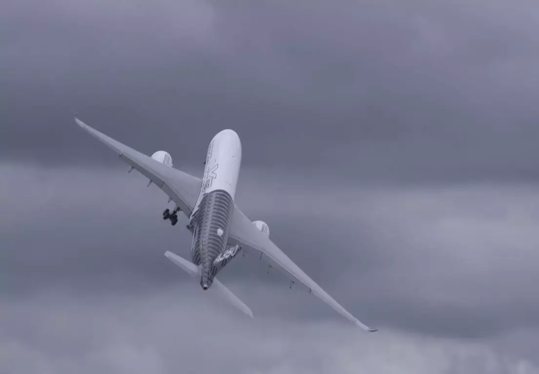 Airbus A350 bertikala: bideoa