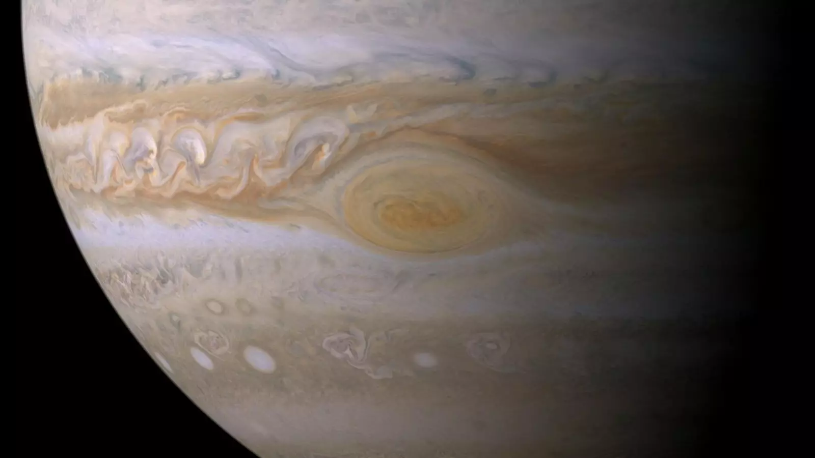 Was passiert, wenn ein Asteroid Jupiter trifft: Video