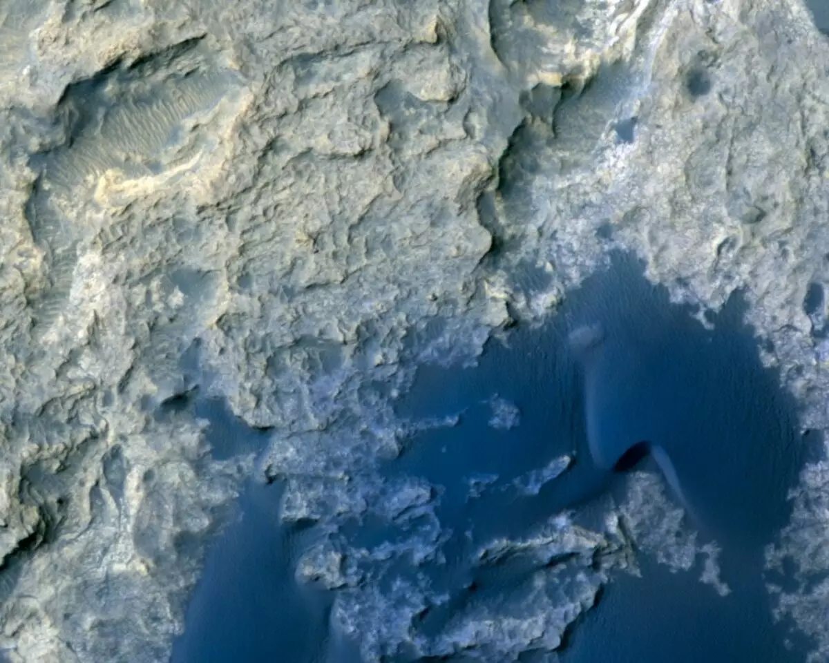 Τι φαίνεται ο Rover από το διάστημα: Φωτογραφία