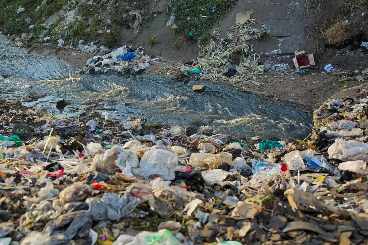 Kantong plastik dilarang di Tanzania