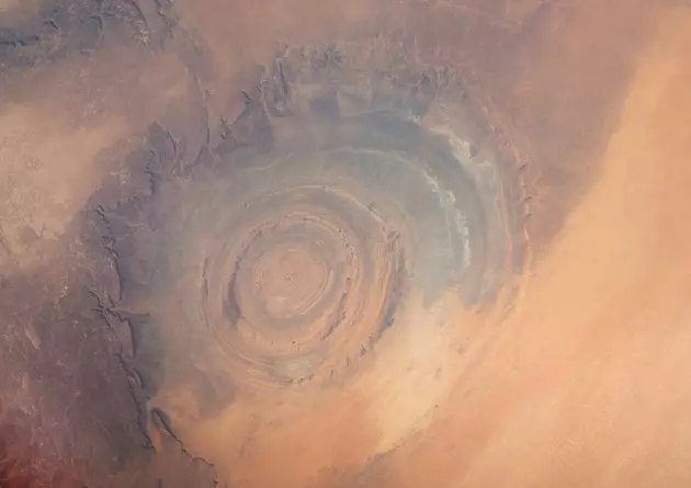 Мавританиядағы «қант көзі», ISS-55.jpg