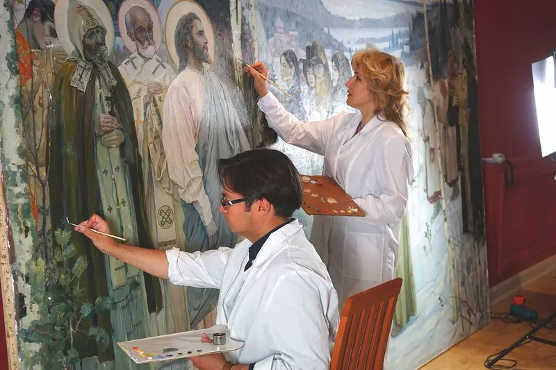 Боядисване Saint Рус (руски музей) .jpg