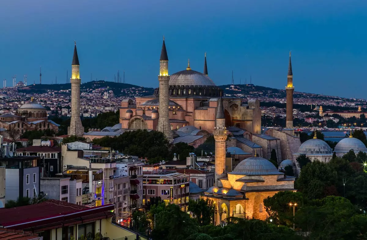 Saint Sophia Cathedral i Istanbul kan bli en moské