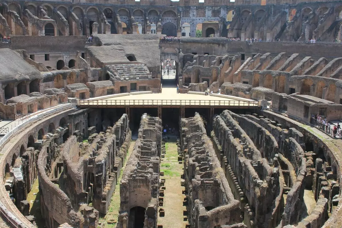 Muri Coliseum izashyiraho igorofa ryikoranabuhanga ryinshi