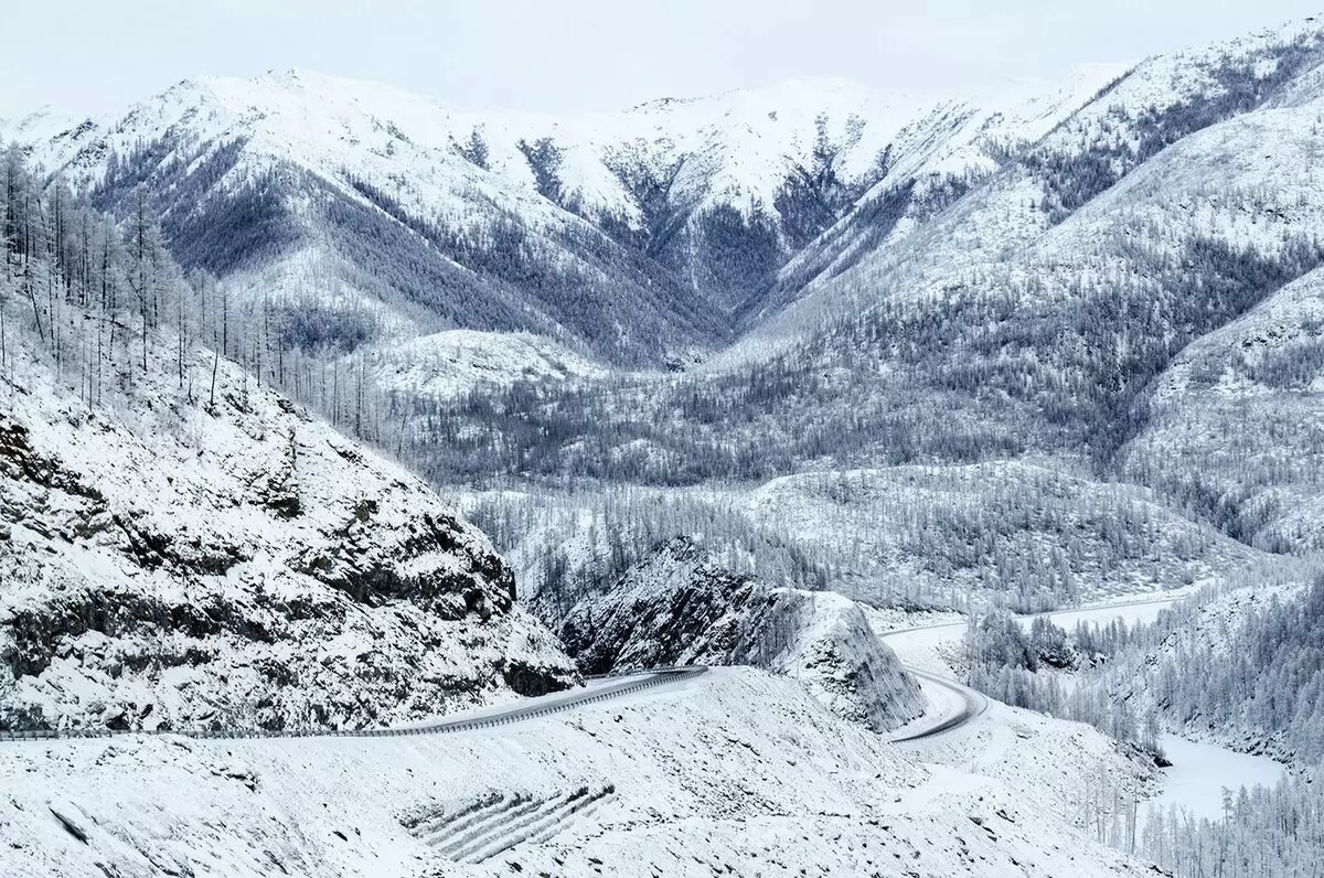 Verkhoyansky Ridge.jpg.