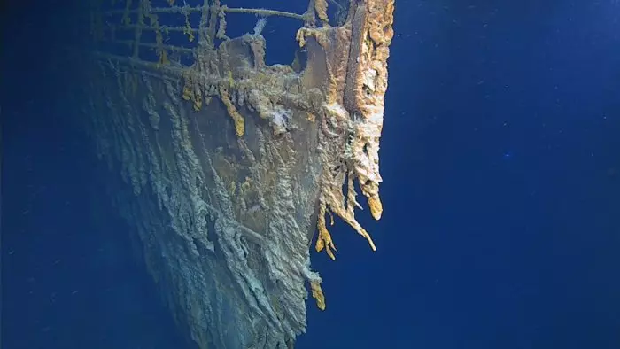 O que fai "Titanic" parece 107 anos despois do naufraxio. Sunny Ship primeiro tiro en 4k