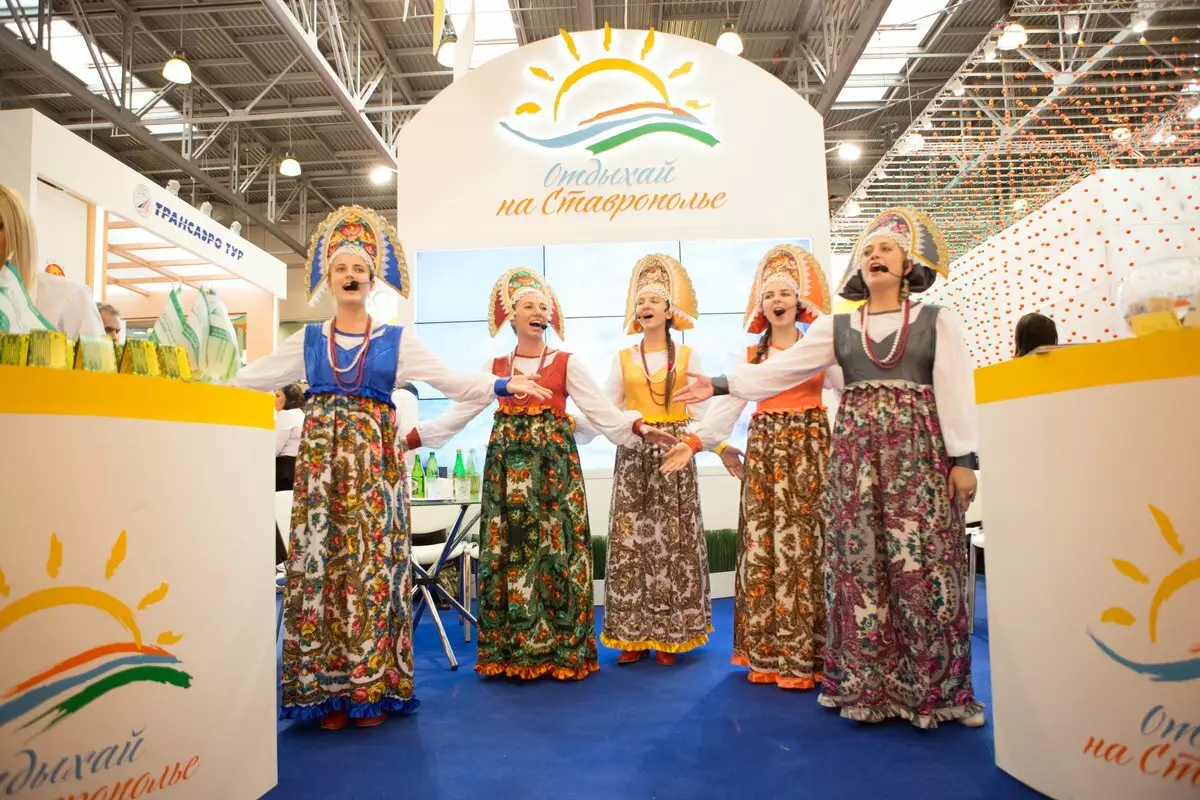 Tourist Exhibition Otdykh Leisure Binuksan sa Moscow.