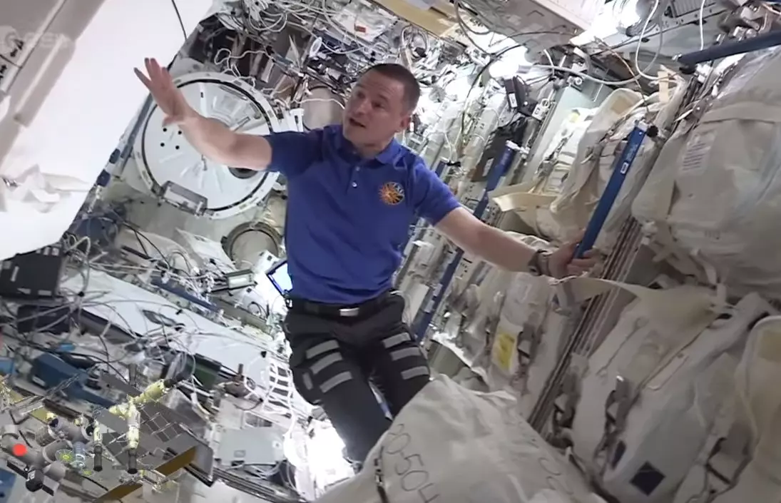 Iss mata astronot: spek video ing stasiun orbit utama ing bumi
