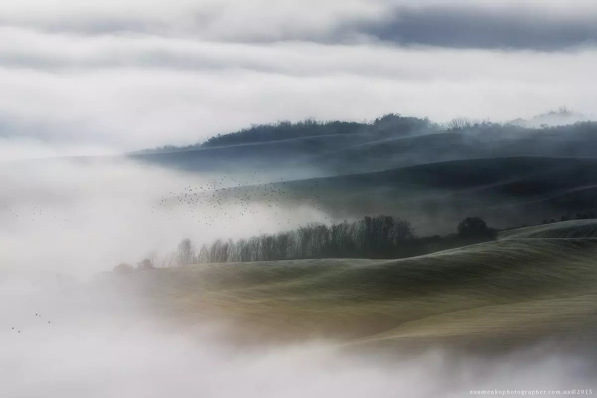 fogs Tuscan ແລະຮູບພາບອື່ນໆຂອງອາທິດ