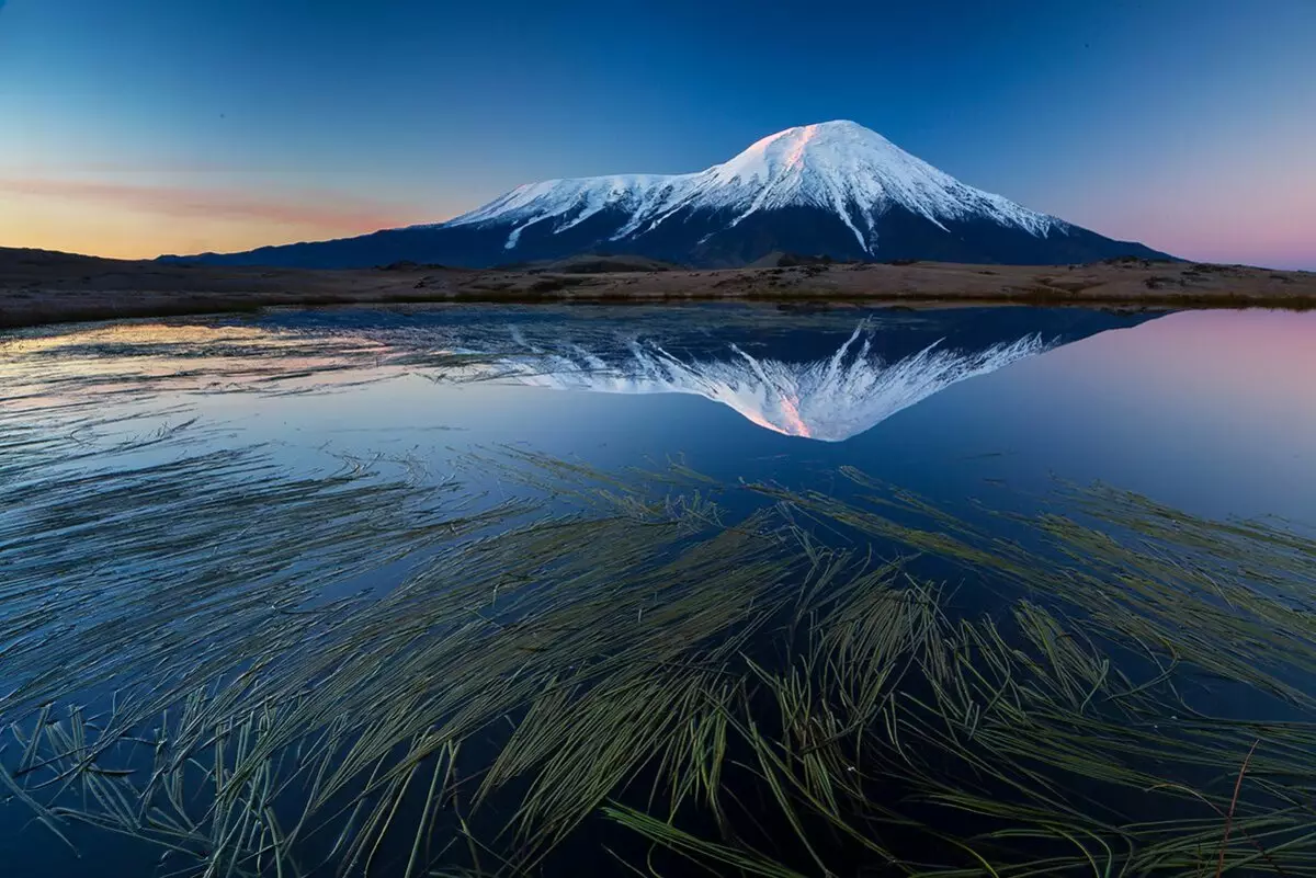 Tobachik ing Sunrise lan foto liyane minggu