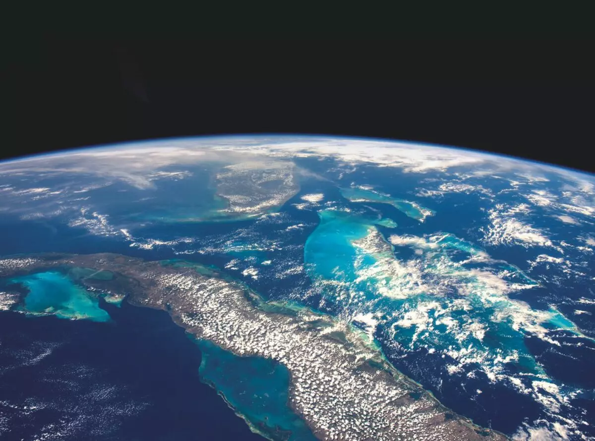 الأرض بلا حدود: photojournal مع ISS