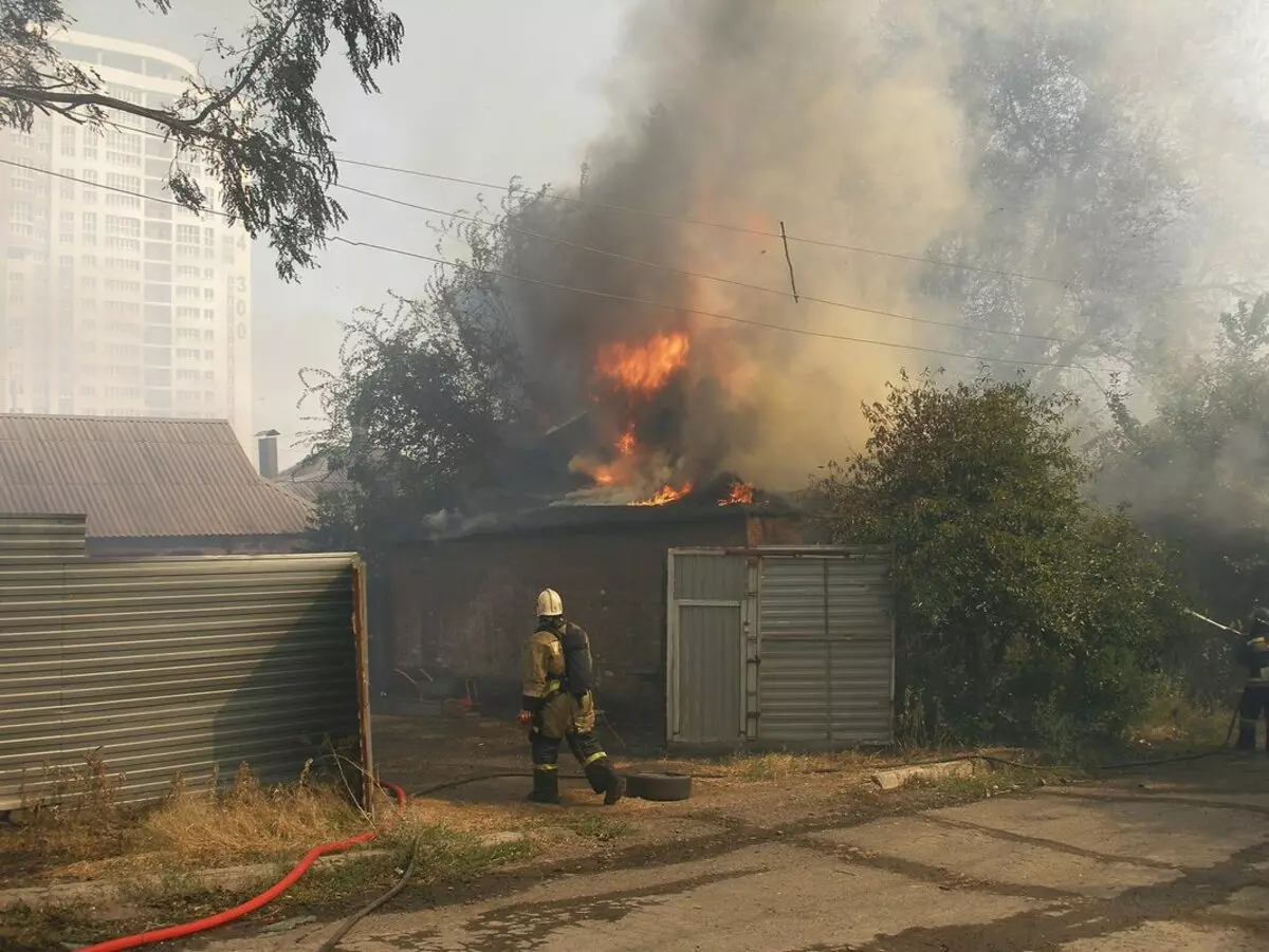 Fogo em Rostov-on-Don: foto e vídeo