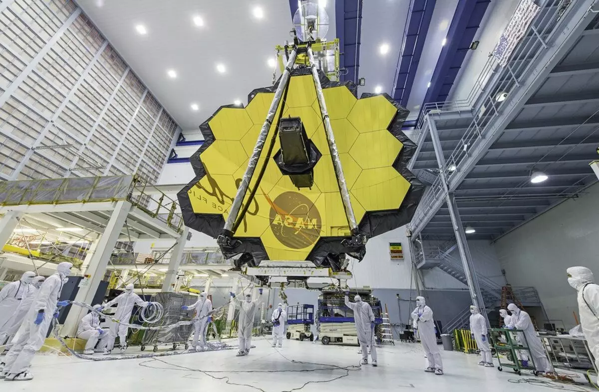 Lanseringen av James Webb Telescope igen skjuts upp igen