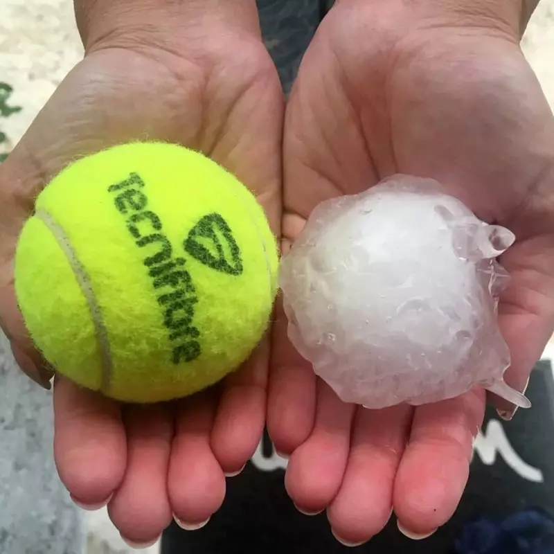 Giant Hagel viel in Frankrijk: video