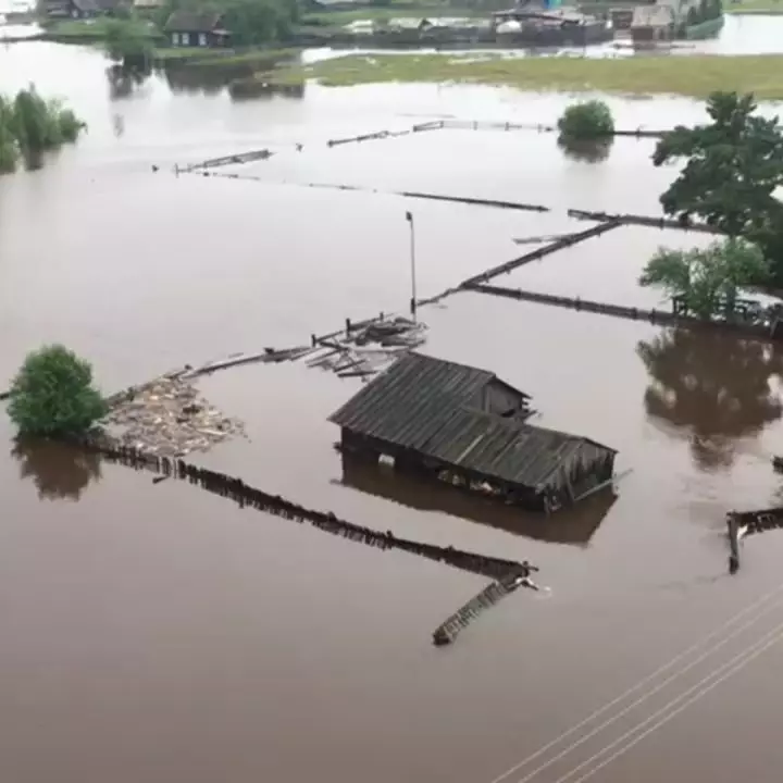 Masalahnya tidak datang sendiri: Siberia dan Timur Jauh Tumpang Banjir