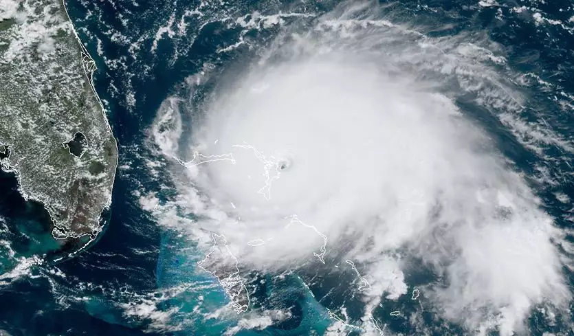 Dorian yana zuwa: Hurasar Hurricane a cikin shekarun da suka gabata na zuwa Amurka