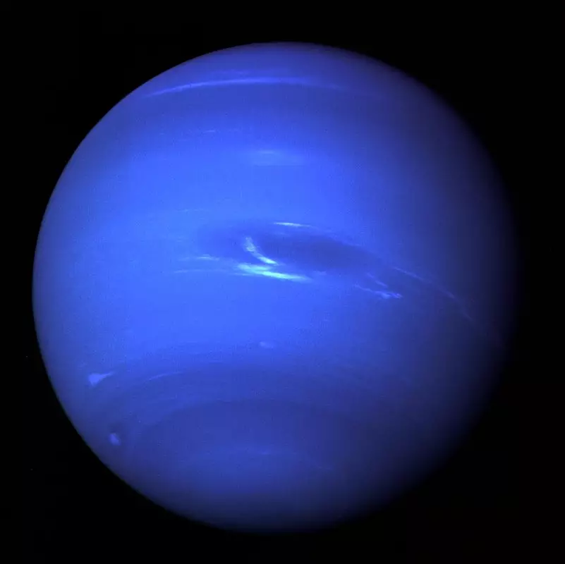 Nan fon lanmè a nan iranyòm ak Neptune gen lapli dyaman. Koulye a, nou konnen poukisa