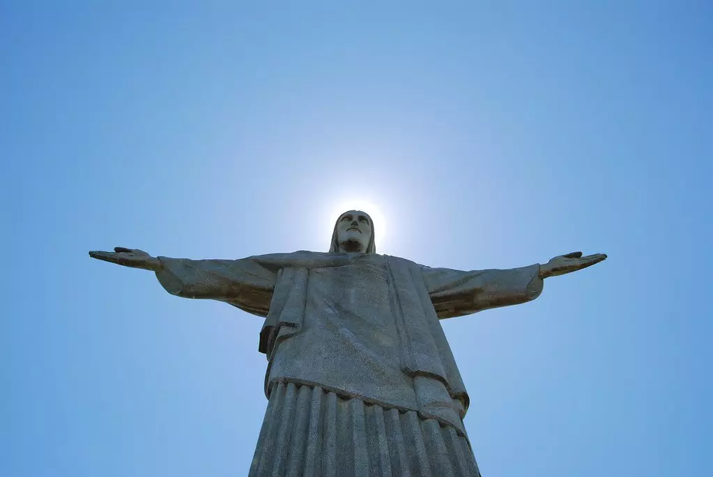 lafoina Tourofis Pasila i le Instagram tulaga o le talosaga tetee turisi lē e asiasi i Rio de Janeiro