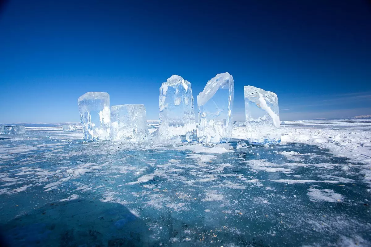 Мұз, жалын және сағаттар: Байкалдағы шығыс мастер-класс туралы фоторепортаж