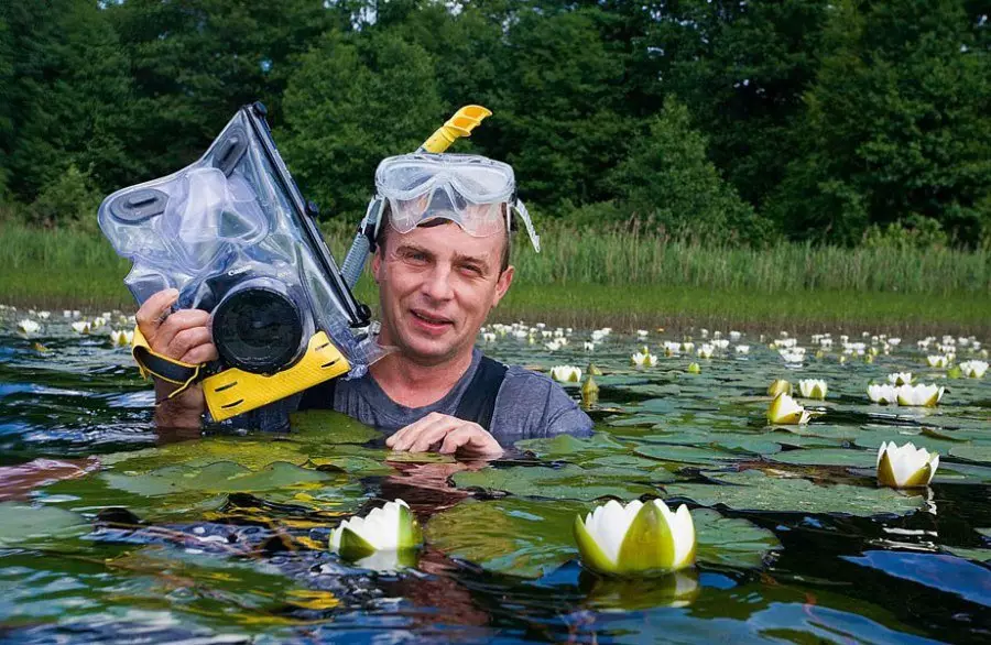 National Geographic Russia magazine nyob rau hauv lub "Tus tub yees duab hnub"