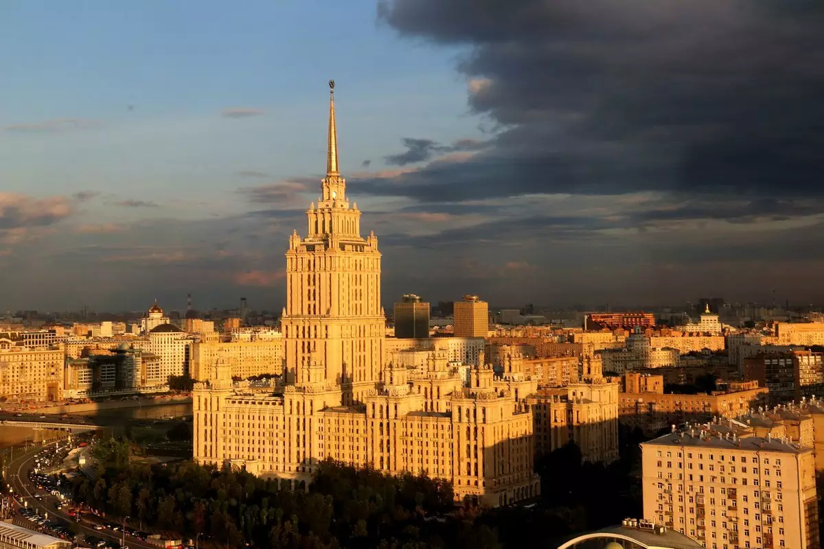 Envazyon Aktik la pral pote refwadisman nan Moskou