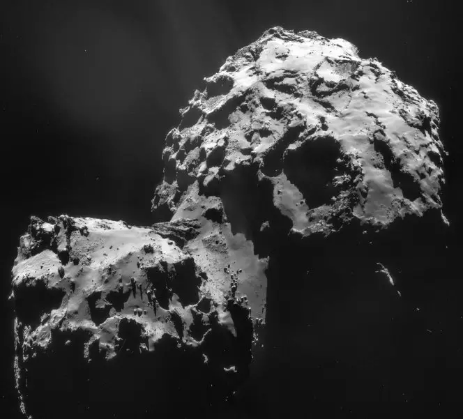 Dwar Comet 67 / P Churyumova - Gerasimenko sar ferm aktar famuż