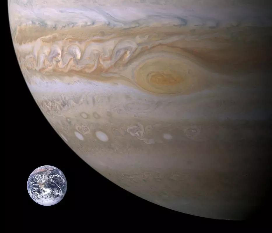 Grande mancha vermelha de Júpiter - no vídeo 4K da NASA