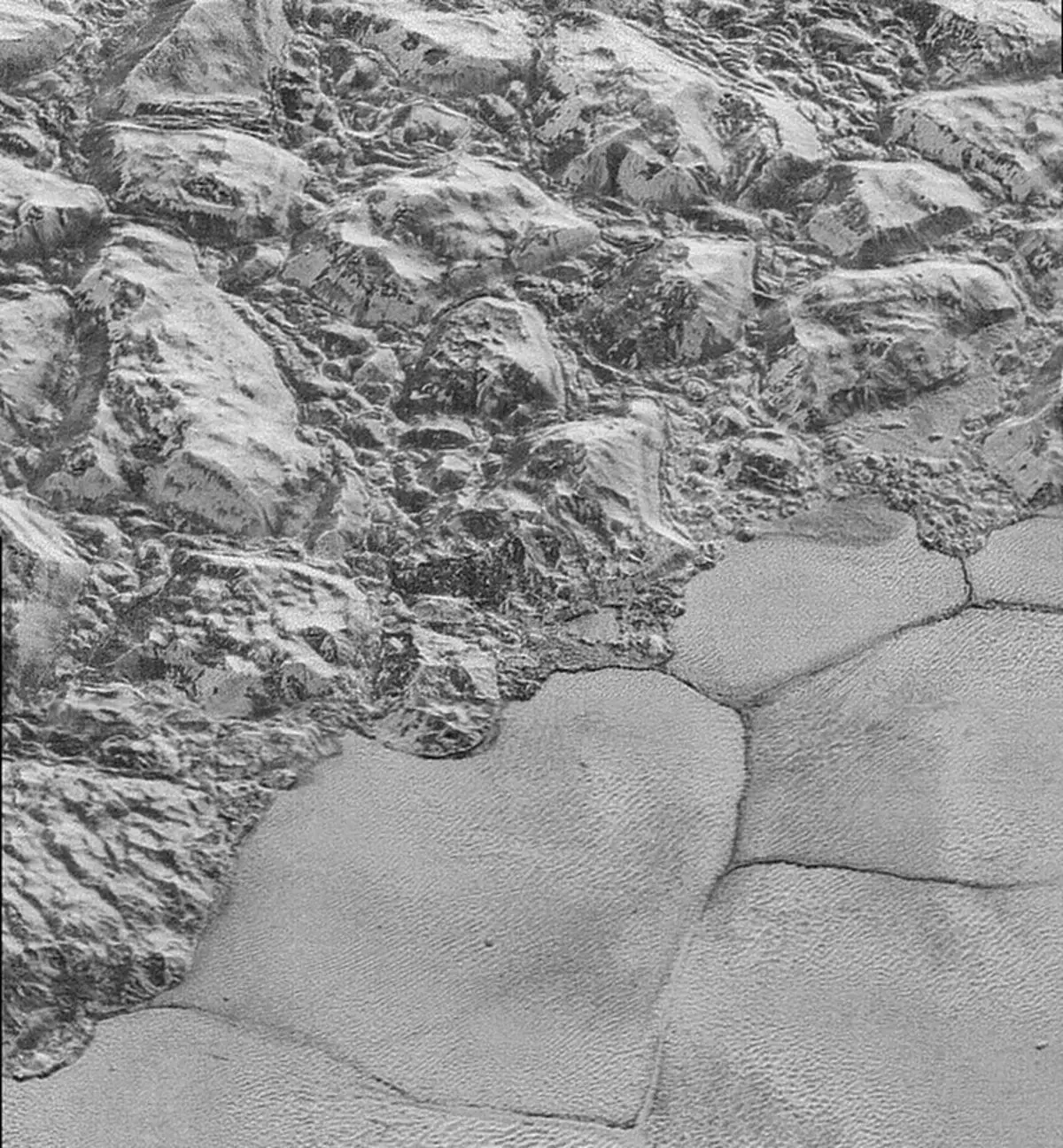 Për herë të parë: Plutoni Close-up