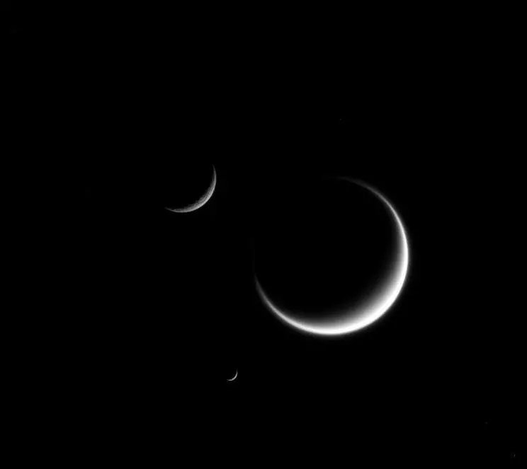 Received photo of three satellites Saturn