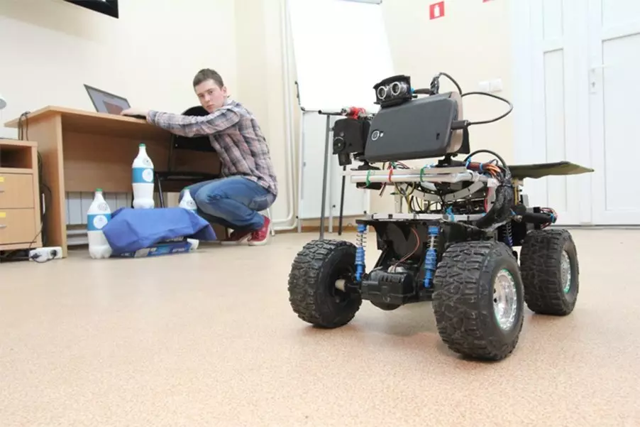 Učitel robota byl vytvořen v Tomsku