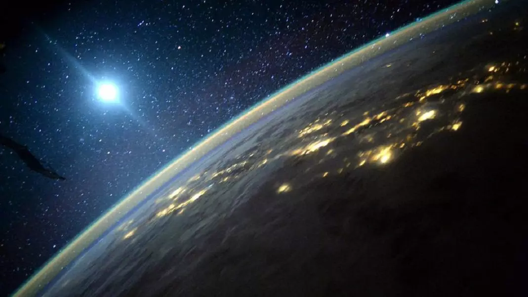 Specjaliści NASA zdezorientowali słońce i księżyc
