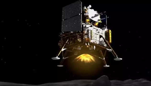 La sonda xinesa es va asseure amb èxit a la Lluna. Té 2 dies per a la col·lecció de sòls