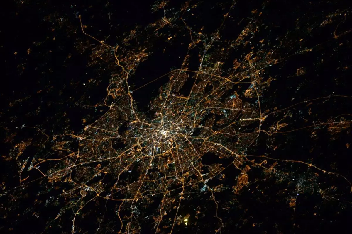 Photo: Hoe Moskou lyk uit die ruimte