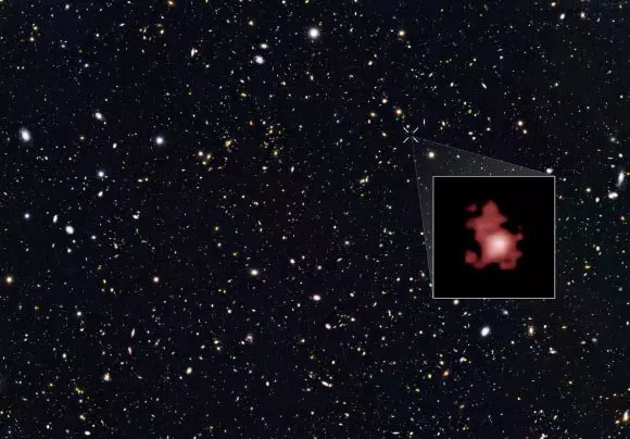 Evrendeki en eski ve uzak galaksi